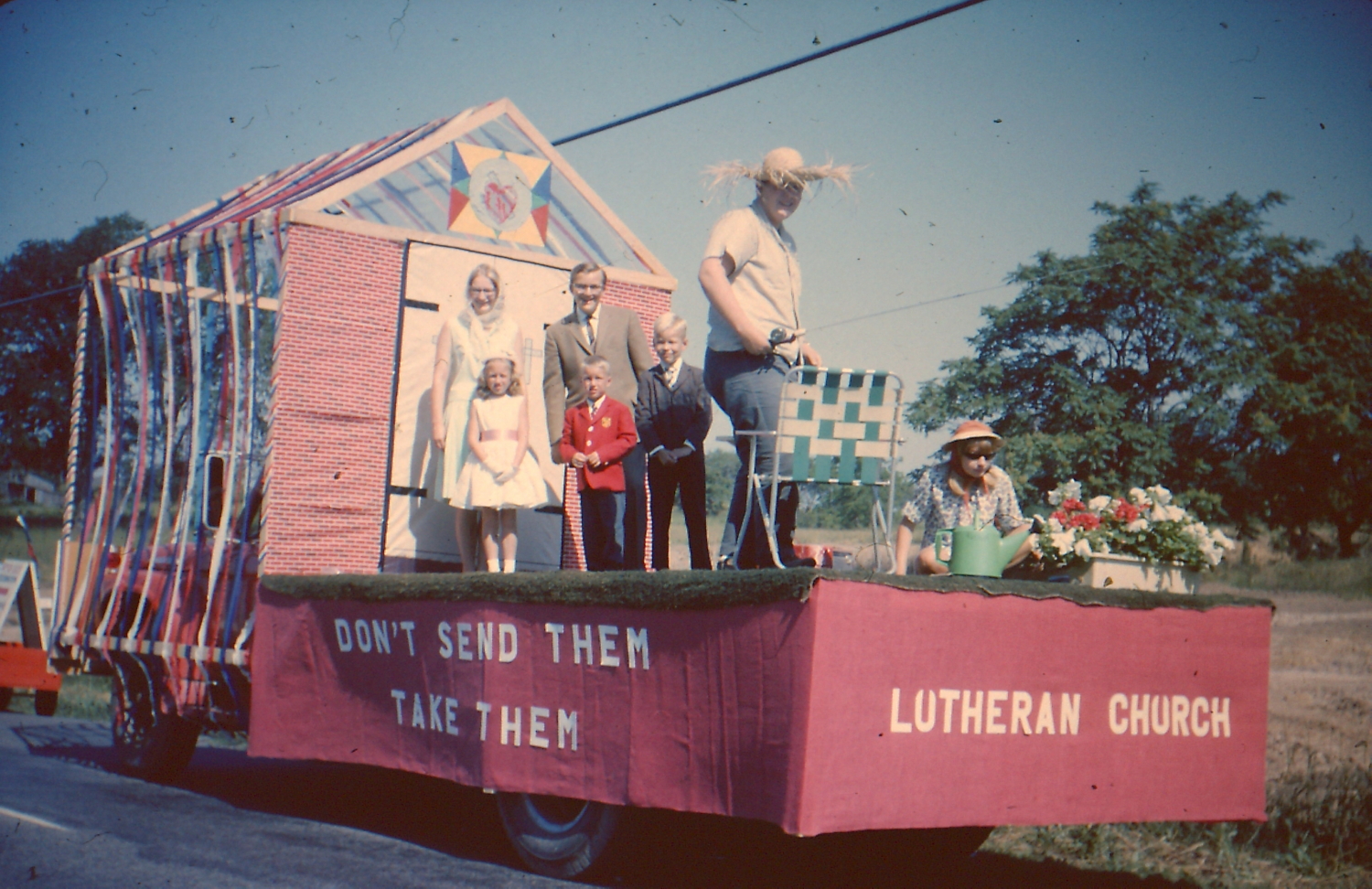 Floats | Bethlehem Lutheran Church